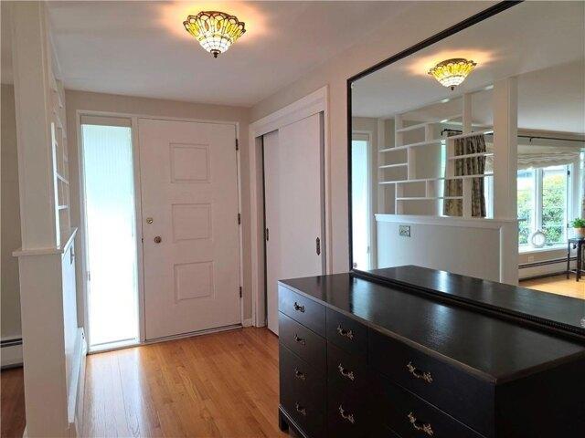 house with 3 bedroom, Cranston RI DS104297200