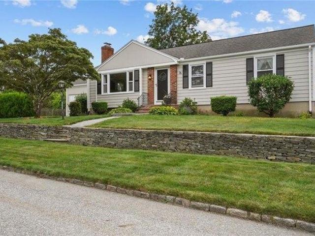 house with 3 bedroom, Cranston RI DS104374814