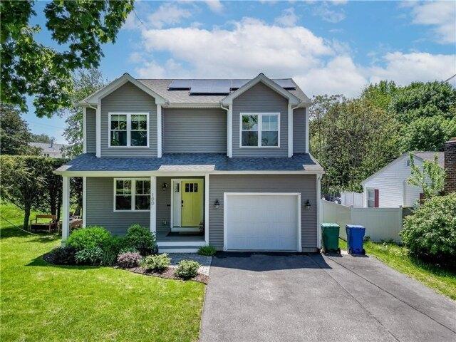 house with 3 bedroom, Cranston RI ES103033896