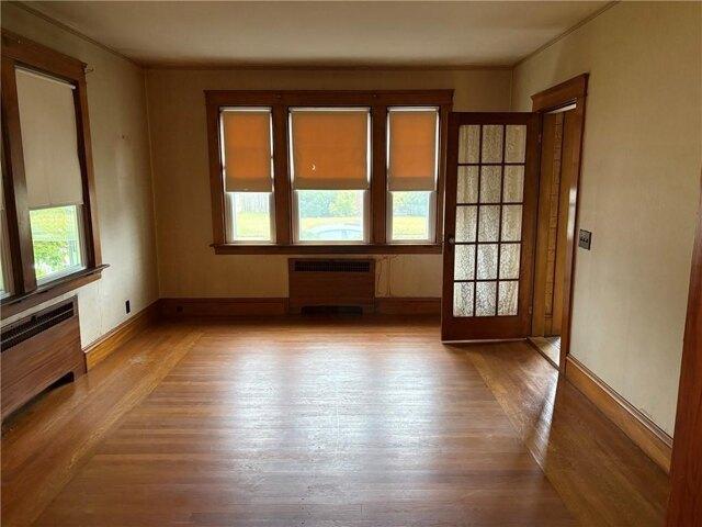 house with 3 bedroom, Cranston RI ES104330286
