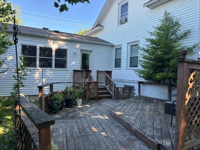 house with 3 bedroom, Cranston RI ES104832510