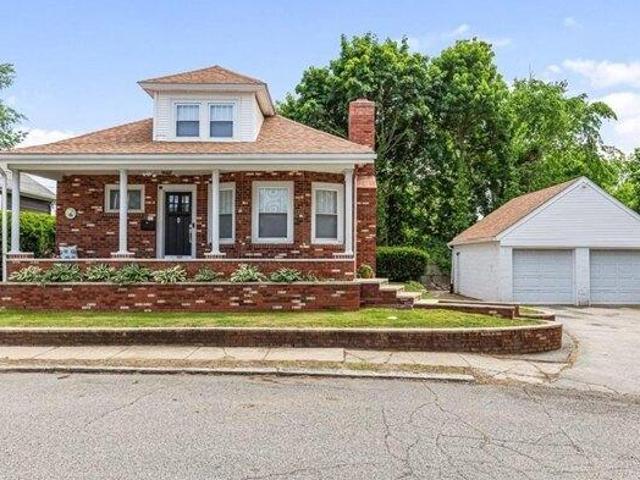 house with 3 bedroom, Cranston RI ES104833366