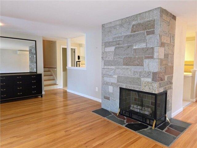 house with 3 bedroom, Cranston RI ES104835736