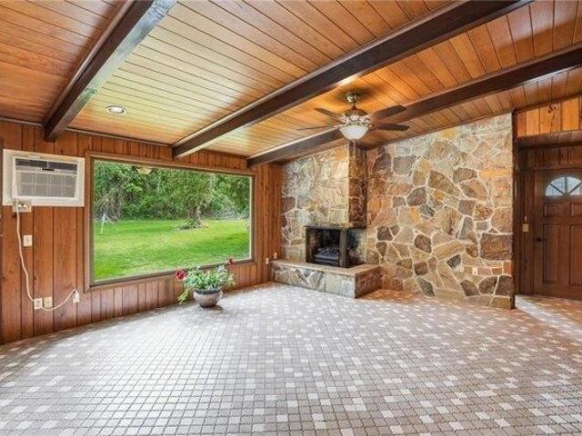 house with 3 bedroom, Cranston RI ES104901677
