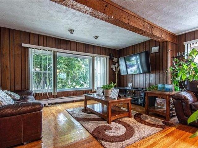 house with 3 bedroom, Cranston RI ES105173876