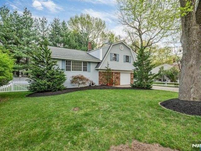 house with 3 bedroom, Cresskill NJ DS102728108