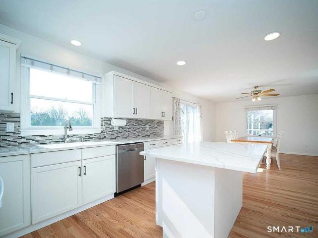 house with 3 bedroom, CT CT DLS101883095