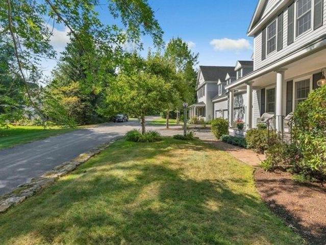 house with 3 bedroom, Cumberland ME ES105107240