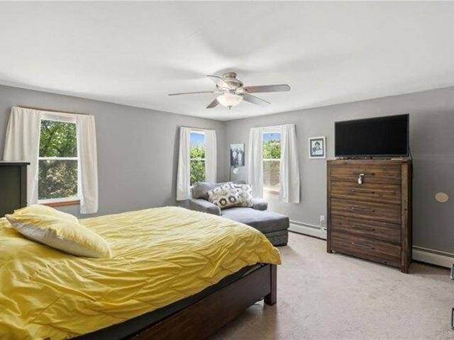 house with 3 bedroom, Cumberland RI DS104009379