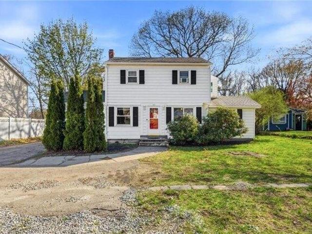house with 3 bedroom, Cumberland RI DS101856979