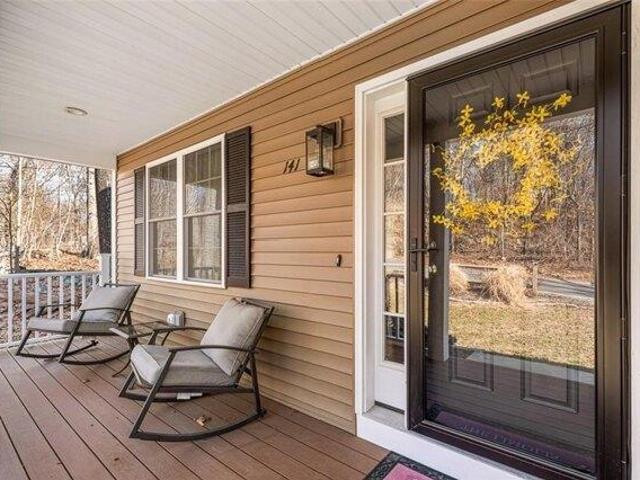 house with 3 bedroom, Cumberland RI DS101857447