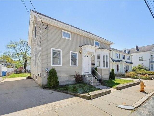 house with 3 bedroom, Cumberland RI DS102280534
