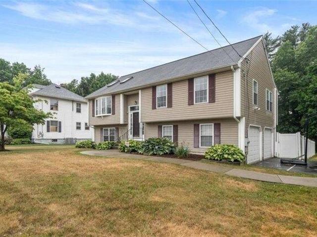 house with 3 bedroom, Cumberland RI DS103663519