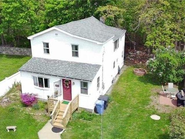 house with 3 bedroom, Cumberland RI ES104077516