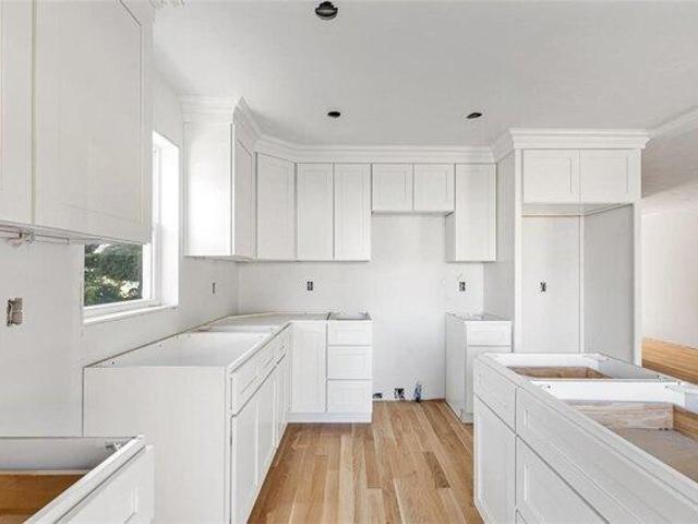 house with 3 bedroom, Cumberland RI ES105190898