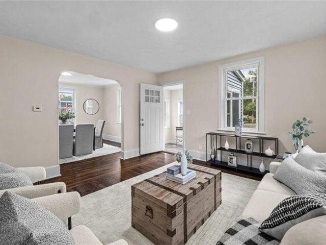 house with 3 bedroom, Cumberland RI ES103932254