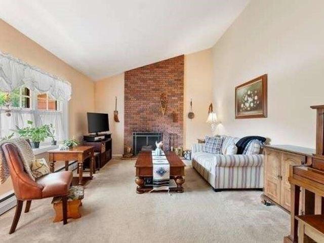 house with 3 bedroom, Danvers MA ES104011335