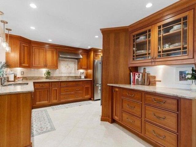 house with 3 bedroom, Danvers MA ES104920801
