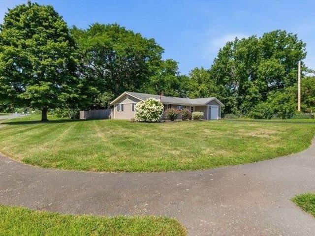 house with 3 bedroom, Danvers MA ES105115653
