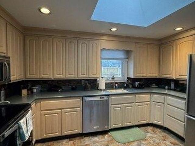 house with 3 bedroom, Danvers MA ES103075038