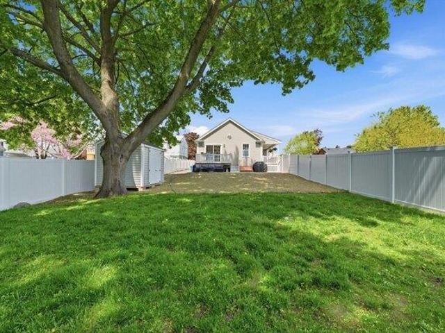 house with 3 bedroom, Danvers MA ES103249458