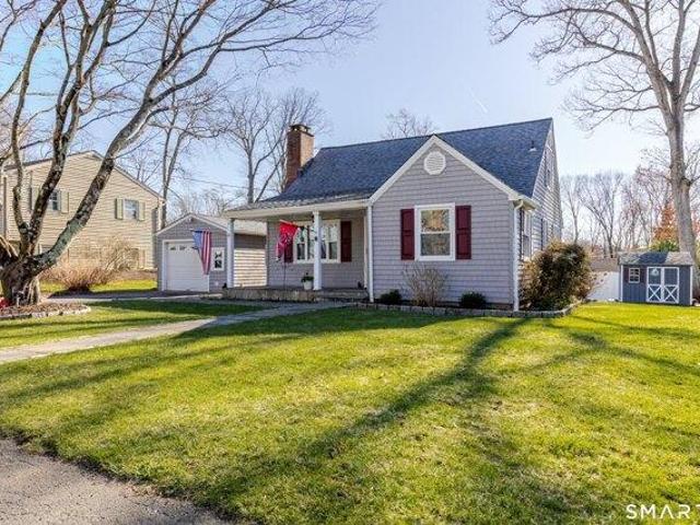 house with 3 bedroom, Danbury CT DLS102214452