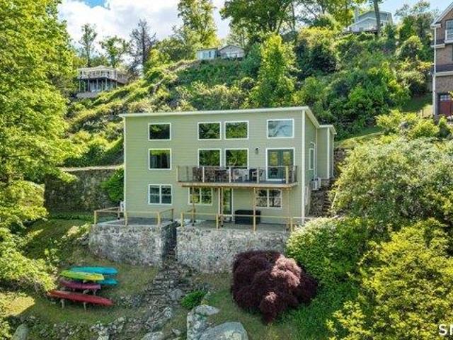 house with 3 bedroom, Danbury CT DLS103070379