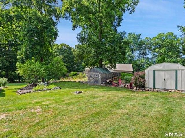 house with 3 bedroom, Danbury CT DS104114859
