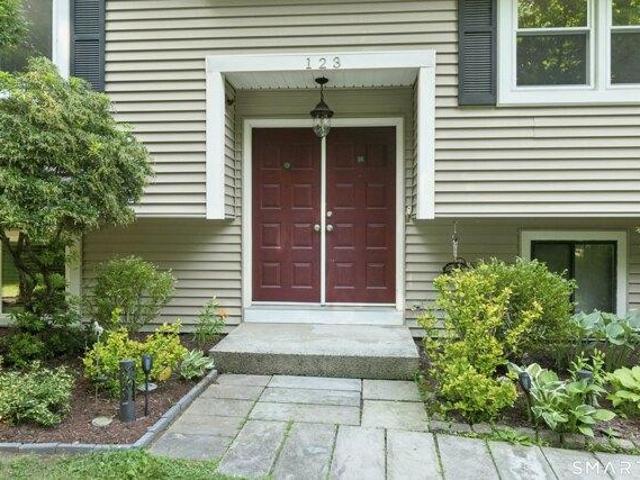 house with 3 bedroom, Danbury CT DS104265710
