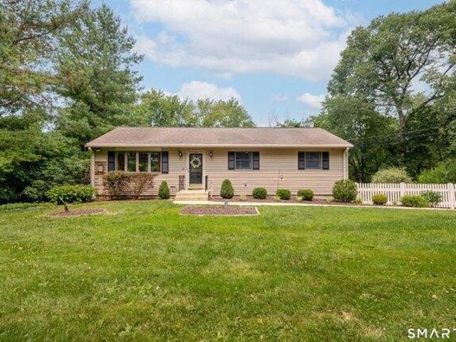 house with 3 bedroom, Danbury CT DS104299790