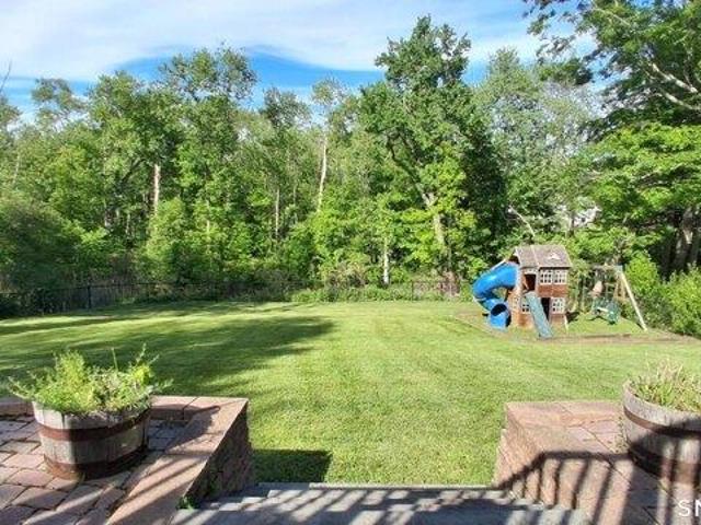 house with 3 bedroom, Danbury CT DS104352214