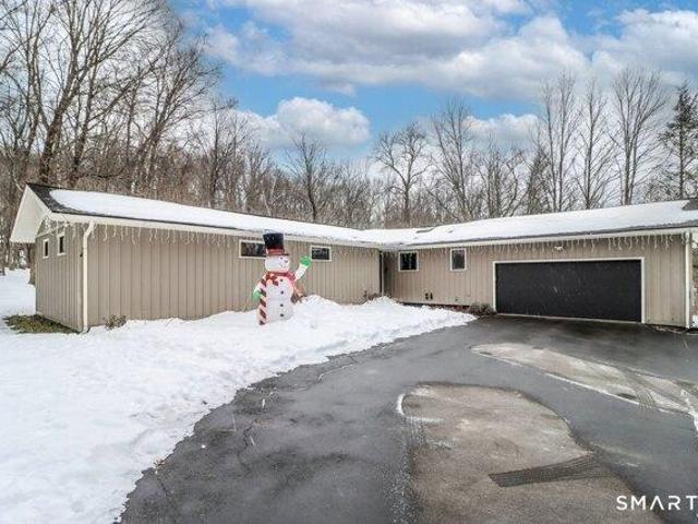 house with 3 bedroom, Danbury CT DS102280544