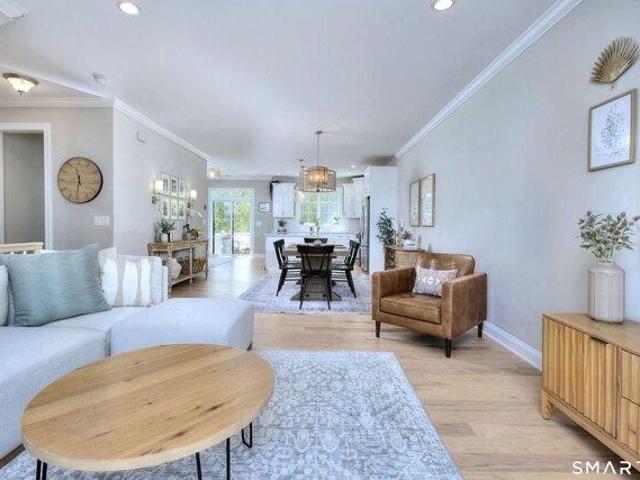 house with 3 bedroom, Danbury CT DS103664750