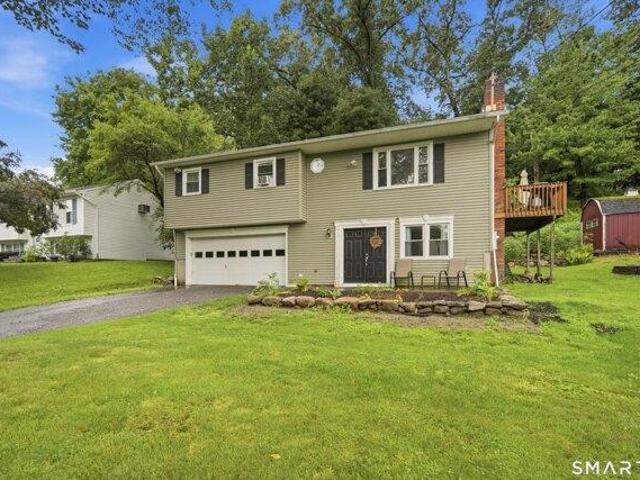 house with 3 bedroom, Danbury CT ES104541415