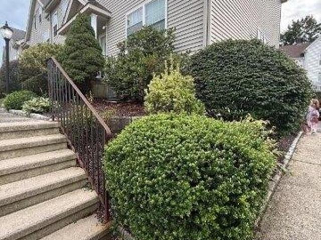 house with 3 bedroom, Danbury CT ES104920349