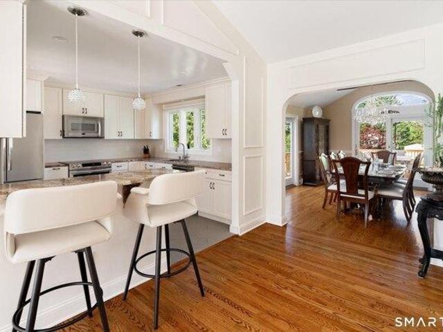 house with 3 bedroom, Danbury CT ES104921143