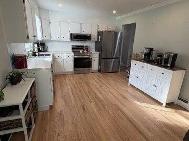 house with 3 bedroom, Danbury CT ES105125018
