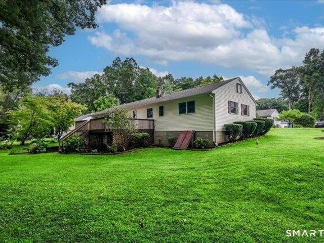 house with 3 bedroom, Danbury CT ES105143285