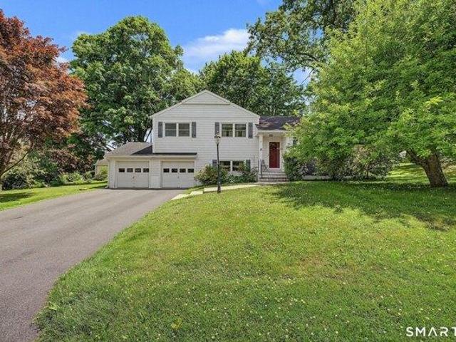 house with 3 bedroom, Danbury CT ES105158025