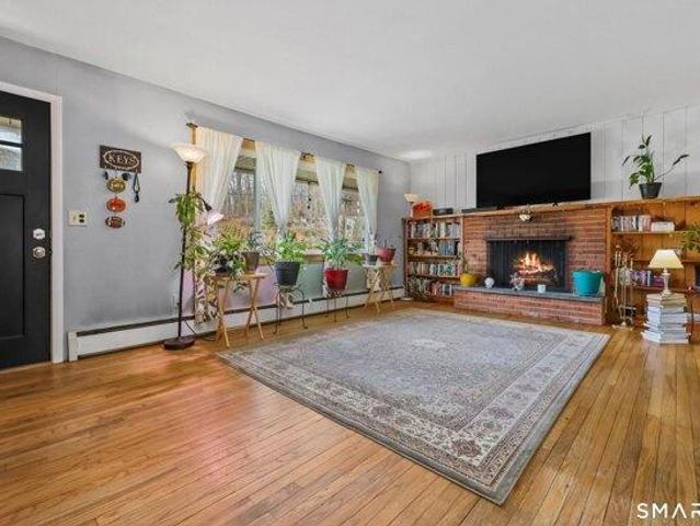 house with 3 bedroom, Danbury CT ES103069918