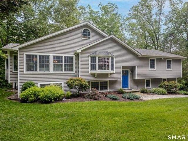 house with 3 bedroom, Danbury CT ES103102150