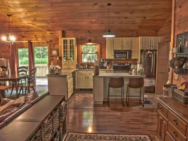 house with 3 bedroom, Danby VT DS103931254
