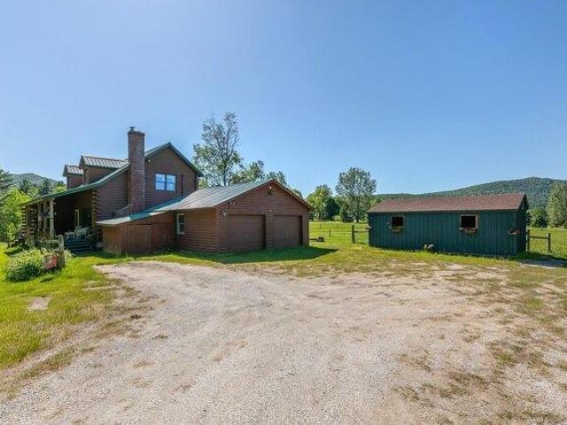 house with 3 bedroom, Danby VT ES105127812