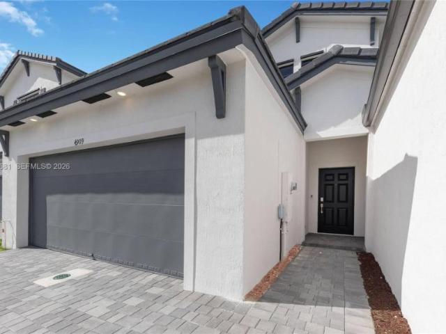 house with 3 bedroom, Dania Beach Fl FL DS102397535