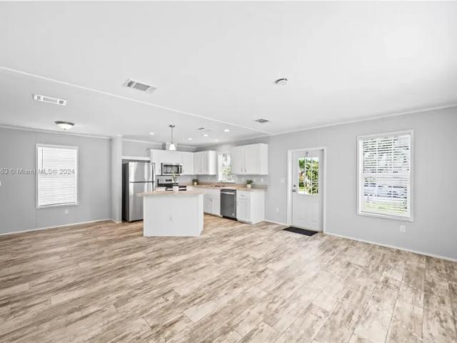 house with 3 bedroom, Dania Beach Fl FL DS102661434