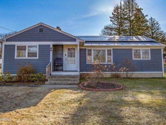 house with 3 bedroom, Dalton MA DLS102585657