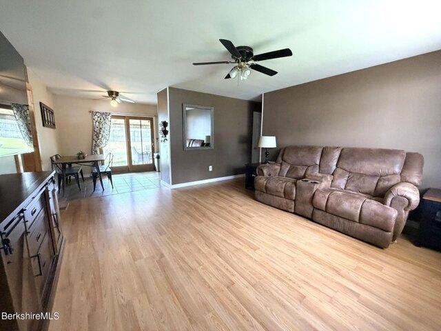 house with 3 bedroom, Dalton MA DS104376215
