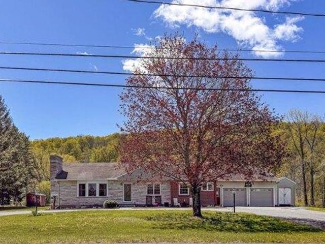 house with 3 bedroom, Dalton MA ES103848295