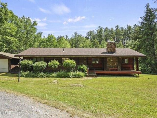 house with 3 bedroom, Dalton MA ES103852159