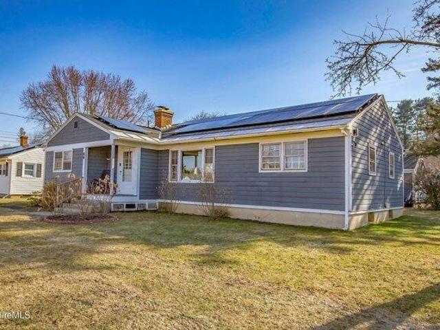 house with 3 bedroom, Dalton MA ES103035318